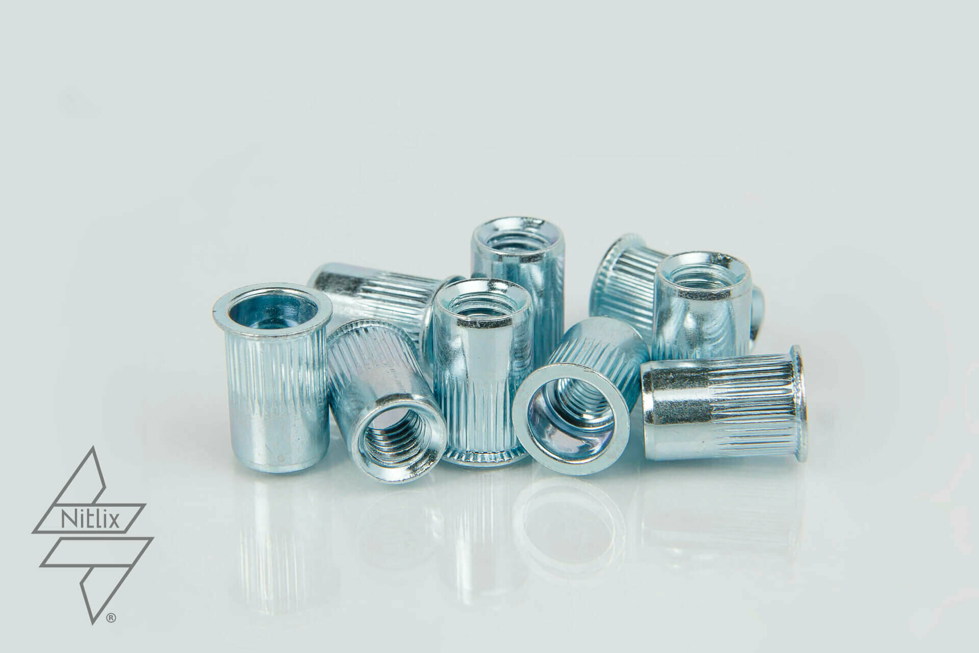 Гайка заклепочная NITLIX М6 уменьшенный борт L=17 (2,5-5,0) 100 шт.