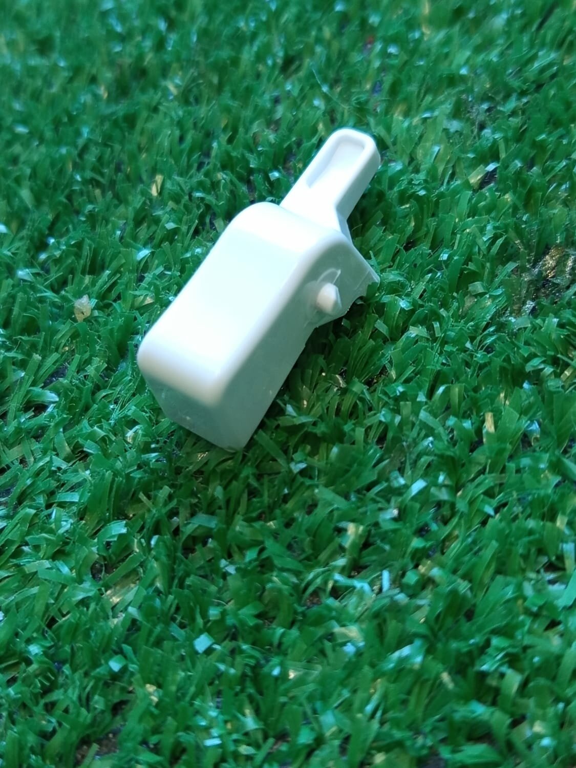 Кнопка подачи пара утюга Polaris PIR 3033 SG AK