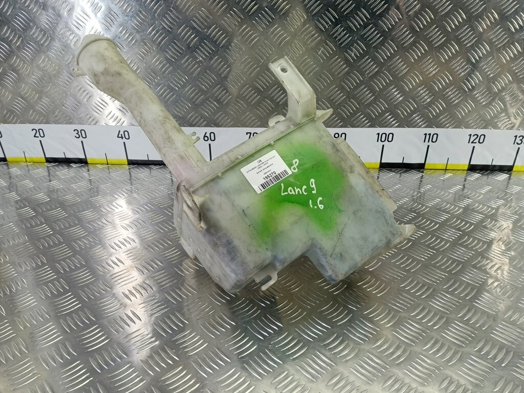 Бачок омывателя Б/У для MITSUBISHI LANCER IX рестайлинг (2005—2010) MR570437