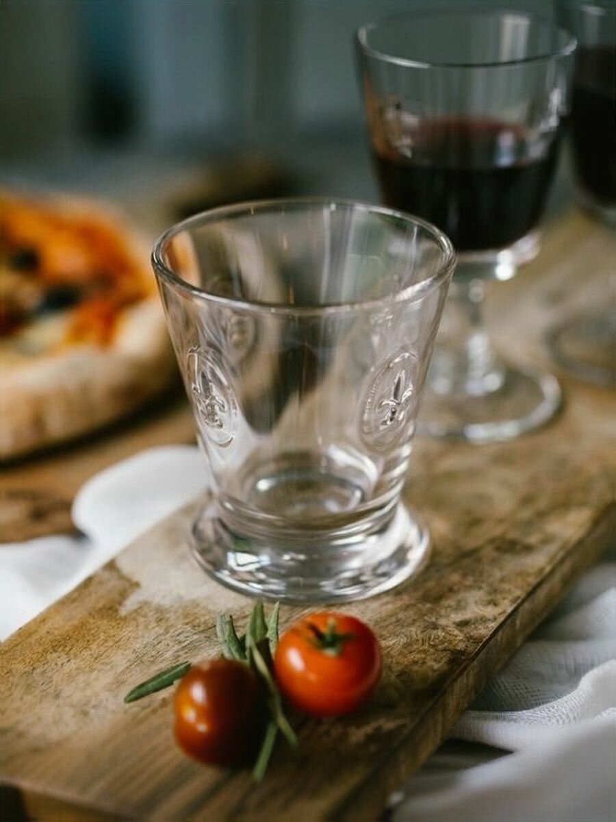 La Rochere стаканы для вина, подарочный набор низкие "лилия" "FLEUR DE LYS" 2 шт, 300мл. Ударопрочное стекло. (Франция)