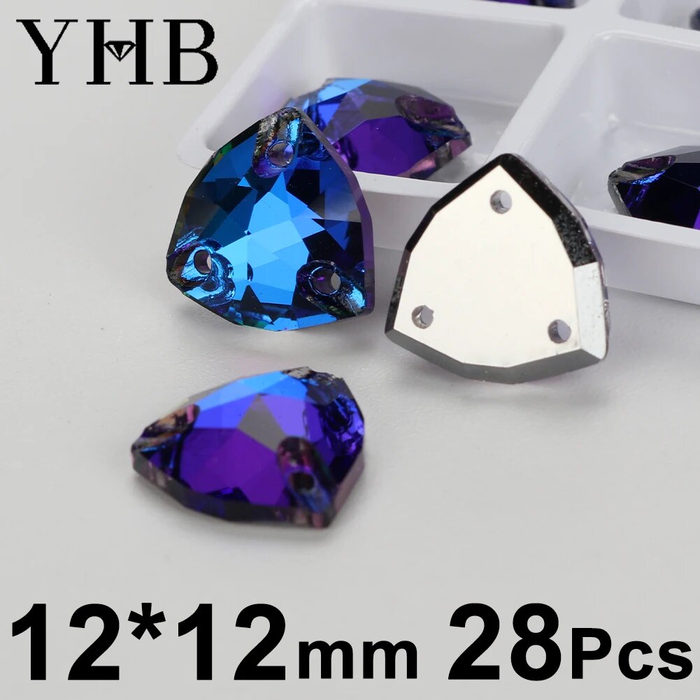 Стразы Fat Triangle синие 12mm 28шт