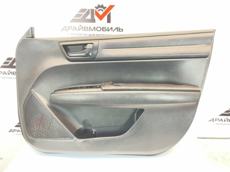 Б/У обшивка двери toyota Corolla Fielder 2018 NRE161G 2NRFKE Перед. Прав. 64404 TOYOTA арт. 67610-12R20-C0