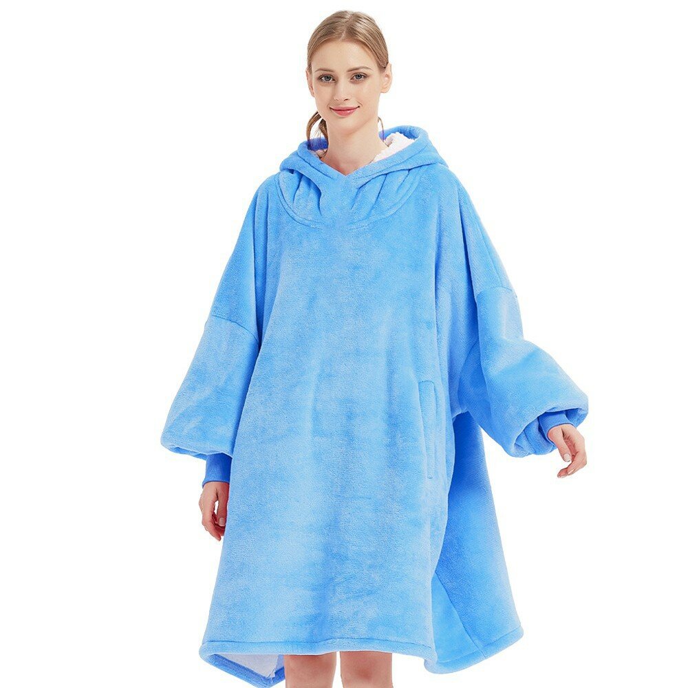 Плед флисовый с рукавами и капюшоном