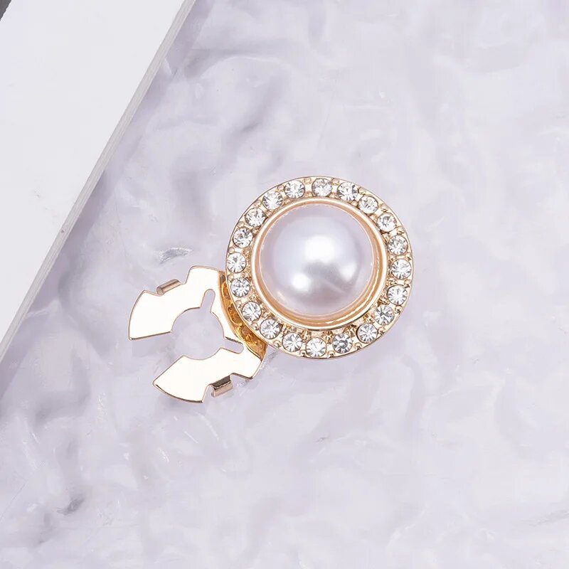 Клипсы для одежды с жемчугом и кристаллами, Style 04, 2шт