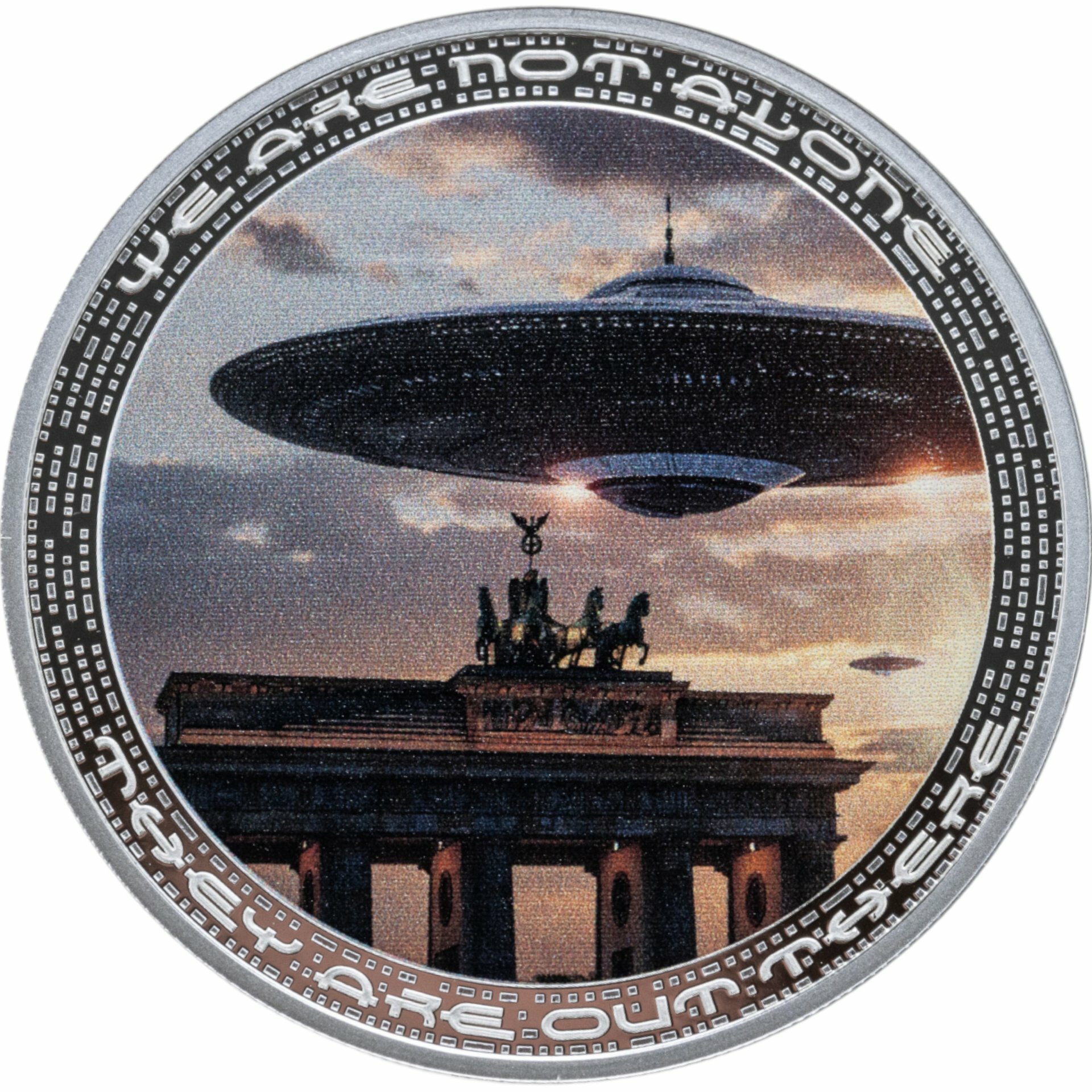 Камерун 1000 франков 2025 "НЛО над Берлином Космос" в футляре с сертификатом, Серебро 999, в сохранности Proof