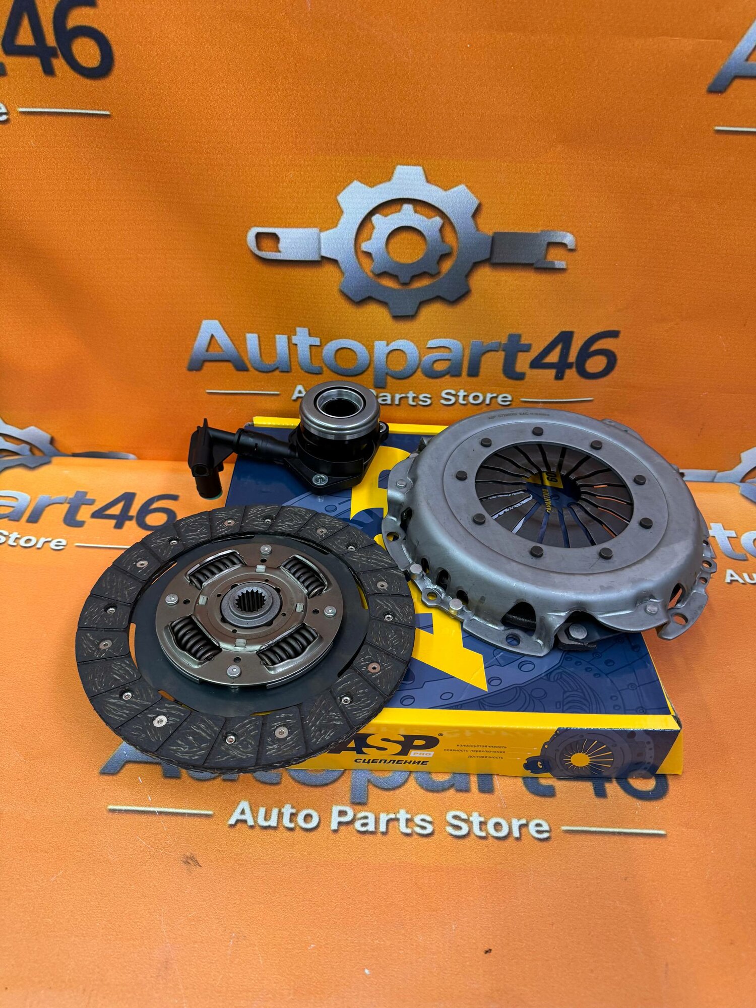 Сцепление в сборе с выжимным подшипником Форд Фокус 2 FORD FOCUS II 1.4,1.6 VOLVO C30/S40/V50 Турция