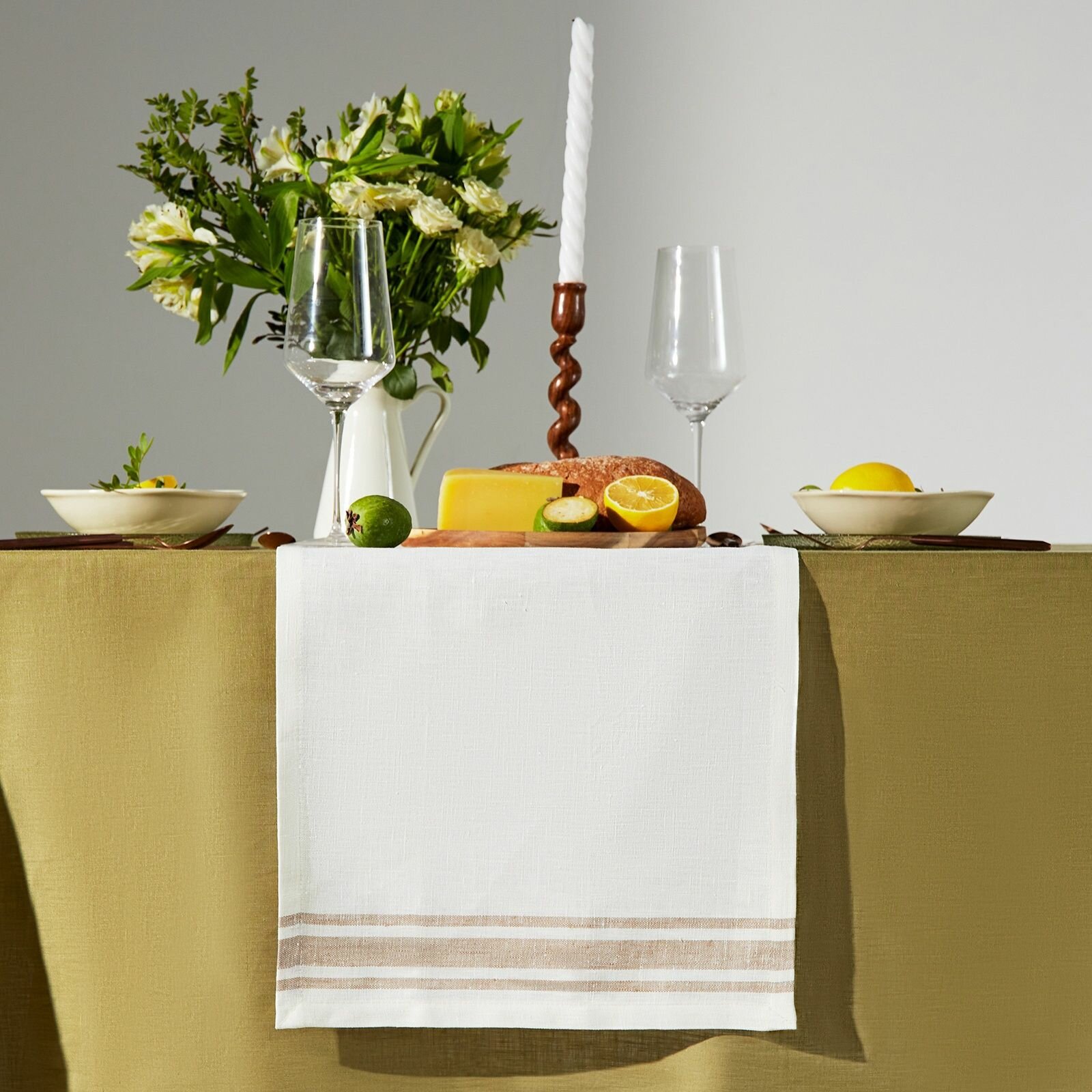 Скатерть дорожка на стол, льняная, 40х142 см