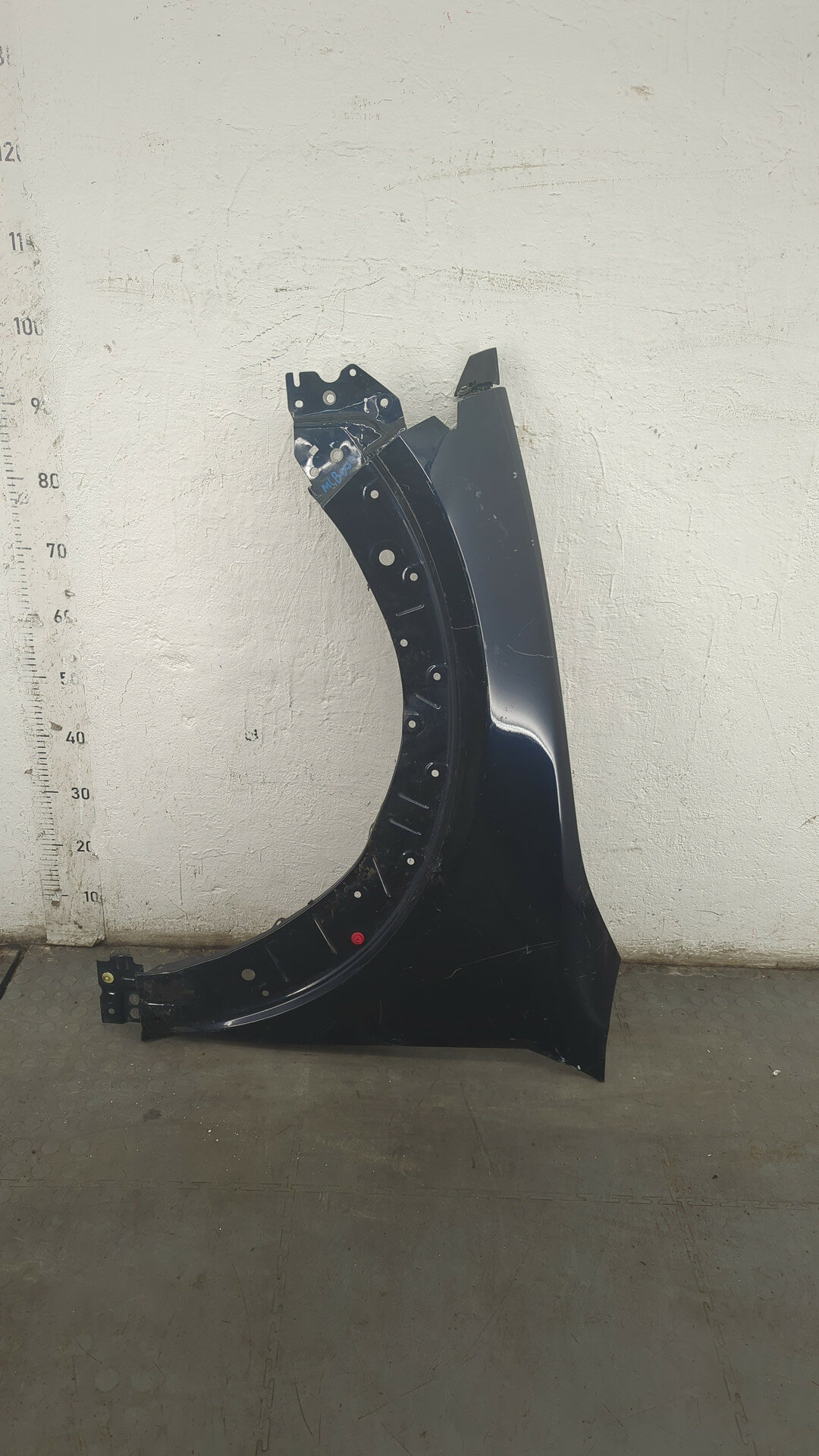 Крыло левое переднее Mazda CX-30 Б/У