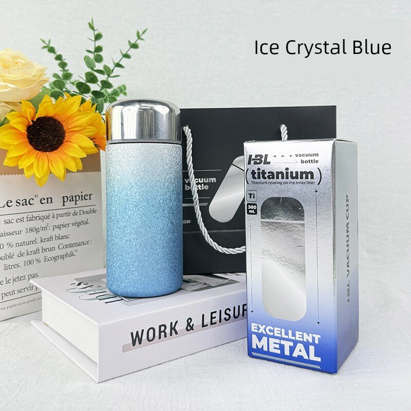 Женская титановая термос кружка 300 мл компактная переносная чашка с фильтром для чая, элегантный легкий дизайн для