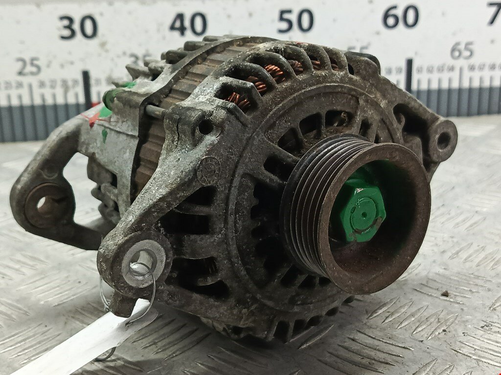 Генератор Nissan Almera N16 23100BU010 арт. 2271168