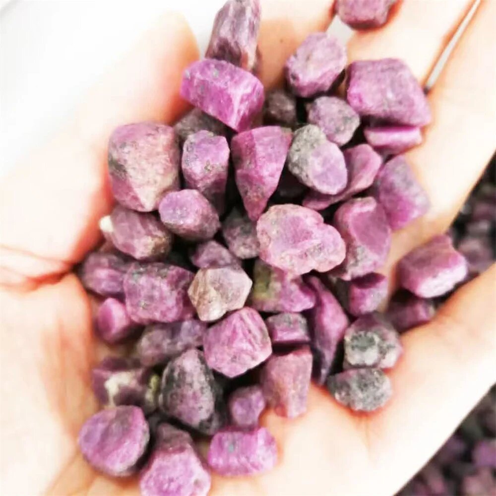 Натуральные кристаллы, красный корунд, рубин, необработанные целебные драгоценные камни, Рейки, домашний подарок, украшение, декор комнаты