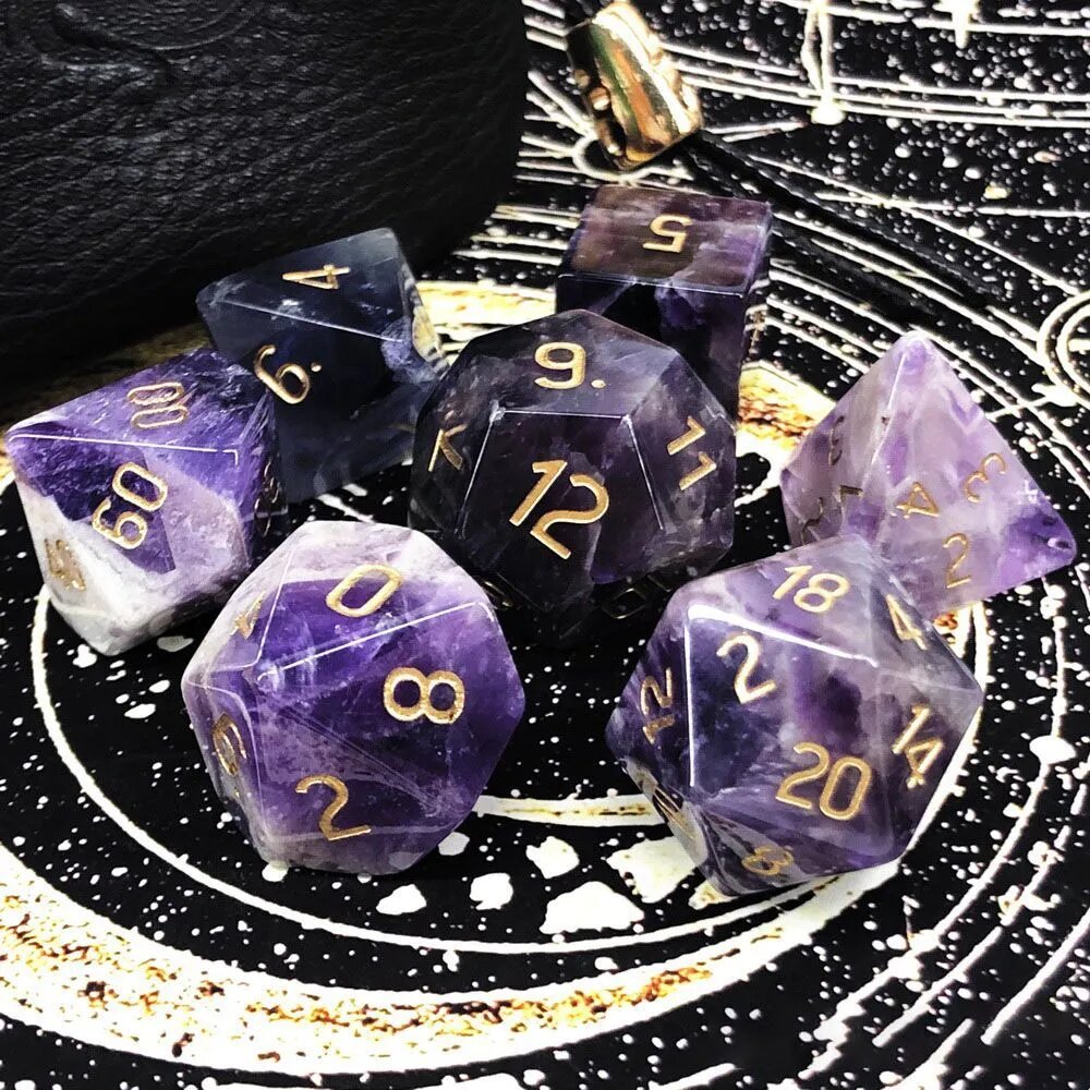 Baldur's Gate 3, DnD dice, кости из натуральных драгоценных камней, игральные кости "Подземелья и драконы", природный камень, 7 штук, аметист.