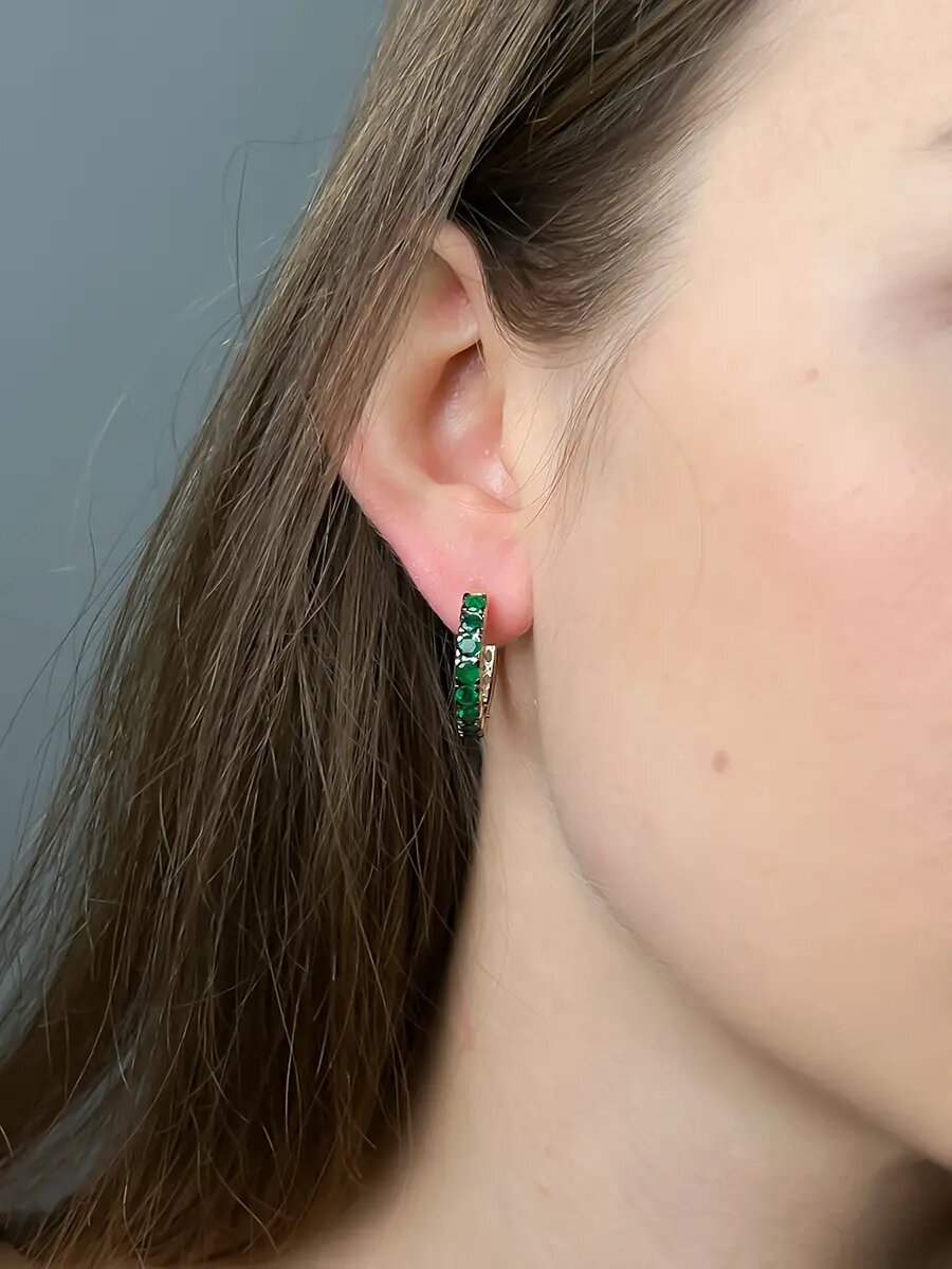 Серьги конго, желтое золото, 375 проба, чернение, изумруд