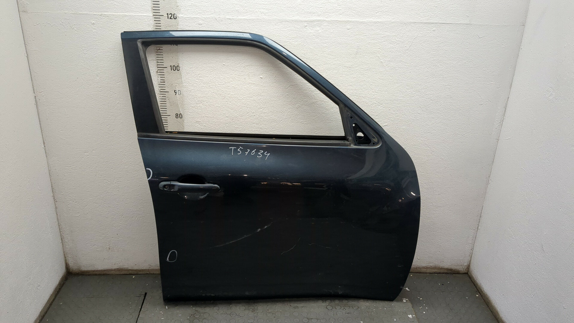 Дверь боковая (легковая) правая передняя Nissan Juke Б/У