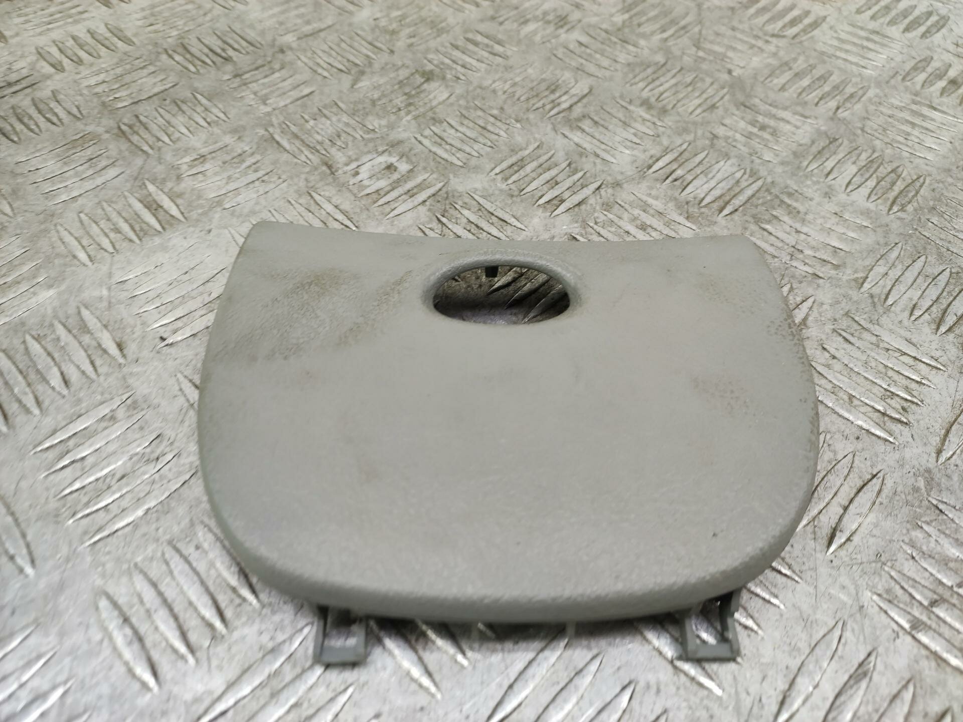 Крышка блока предохранителей Renault Scenic рест. 2002 7700841058