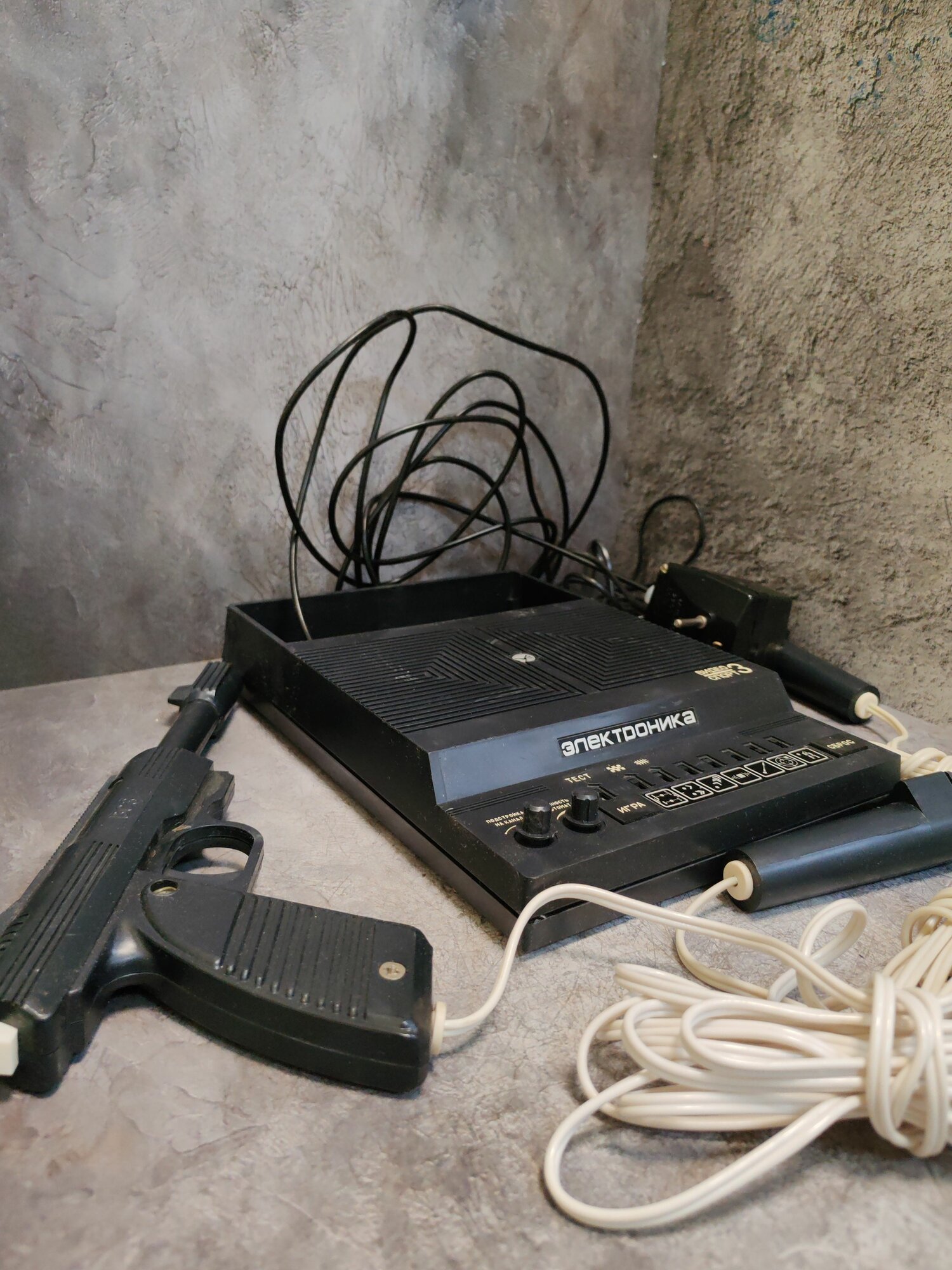 Советская игровая приставка "видеоспорт 3". СССР, 1989 г. Полный комплект.