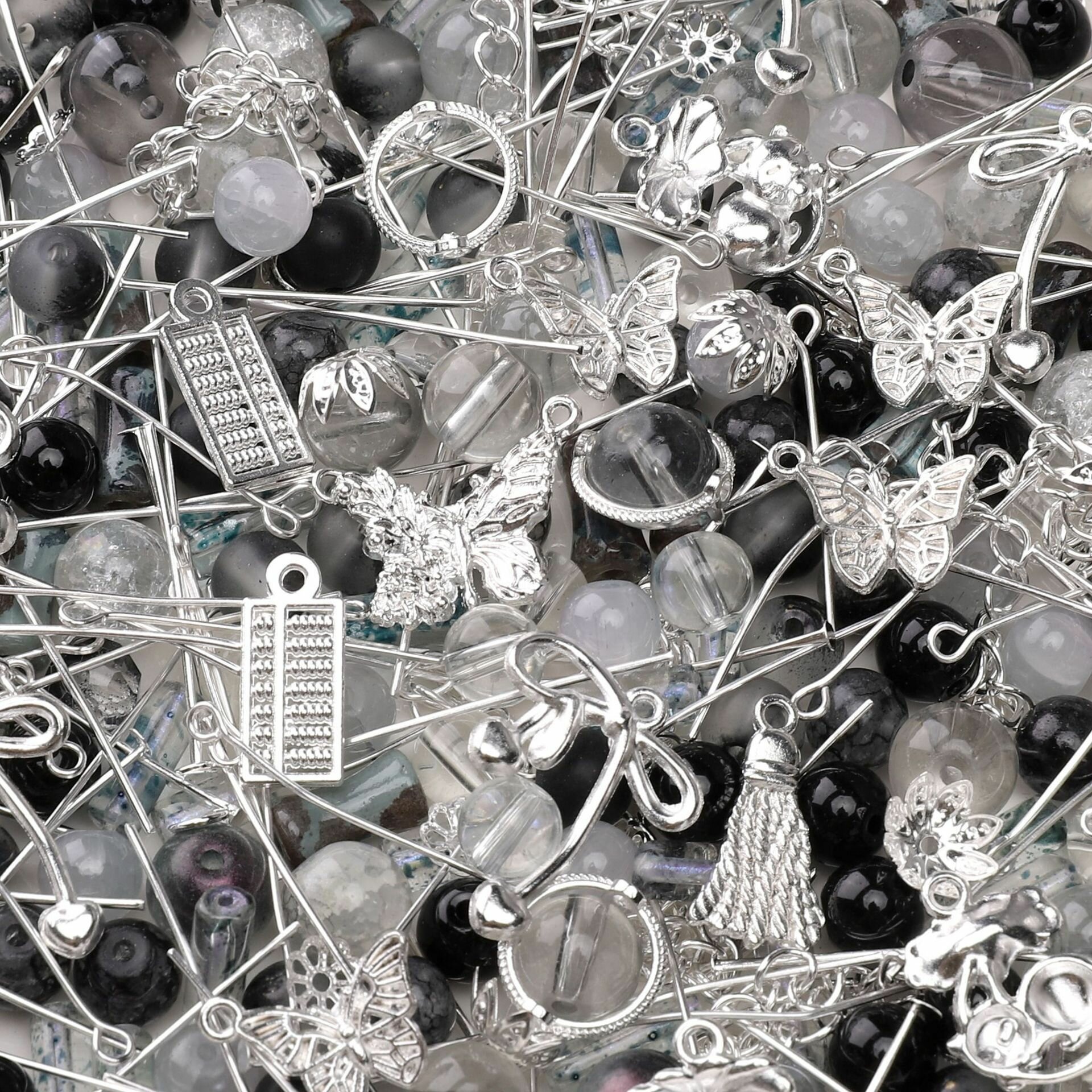 Стеклянные бусины разных цветов и аксессуары из сплавов в золотом и серебряном цвете, набор из смешанных материалов для изготовления браслетов, ожерелий и подвесок своими руками.