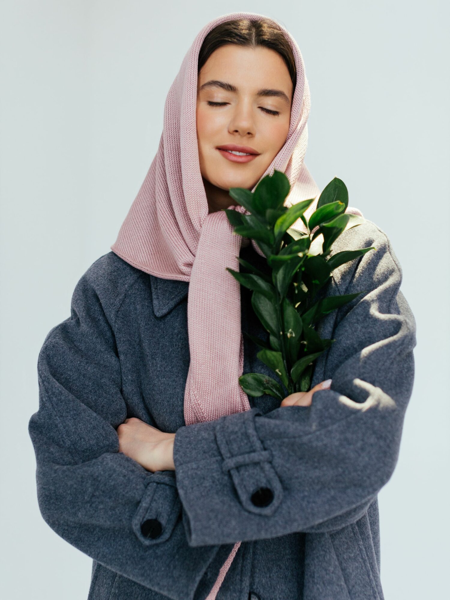 Косынка шейная 2025-2026 для женщин