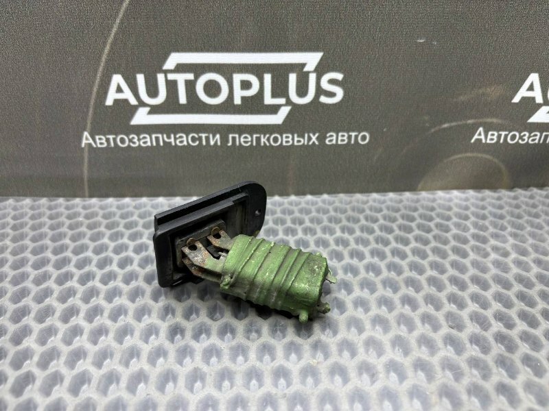 Резистор печки Ваз Priora 2007 (1.6 16V 21126) Б/У с пробегом Арт. 19707