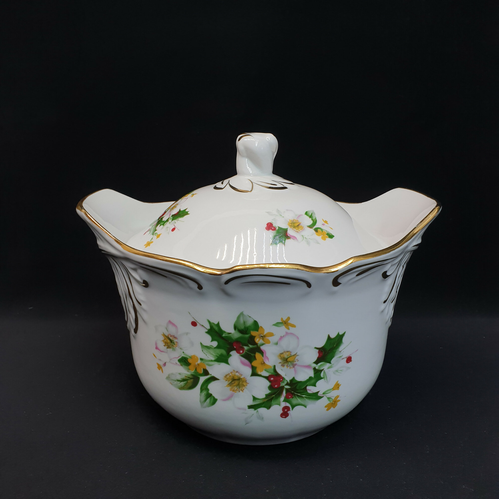 Винтажная супница на 3 литра с хранения, Дулево, фарфор, деколь, позолота, СССР