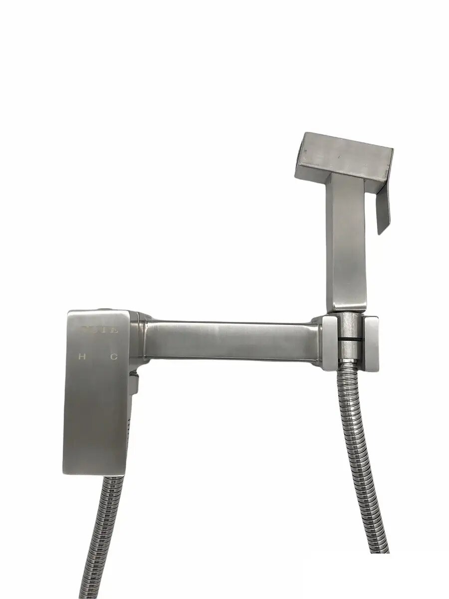 Смеситель для биде с гигиеническим душем OUTE