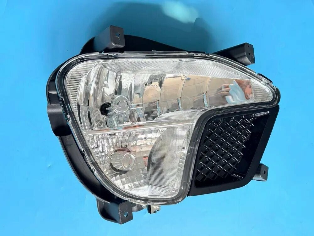 SsangYong Фары автомобильные, 1 шт, арт. 8320232500 RH