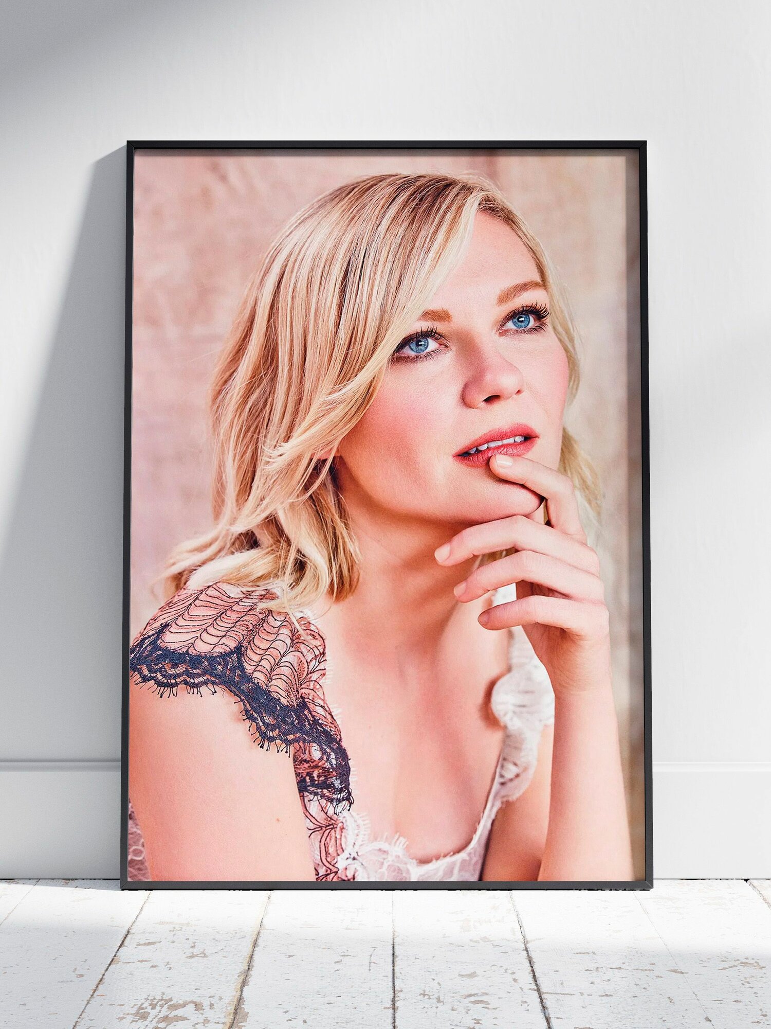 Плакат на стену для интерьера Кирстен Данст (Kirsten Dunst 25) - Постер по актеру фильма, кино, сериала формата A4 (21x30 см)
