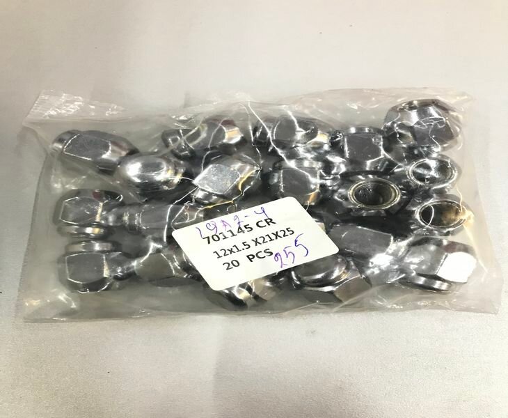 Гайка колеса М12 х 1,5 конус L=25мм S=21мм закрытая хром (60)****