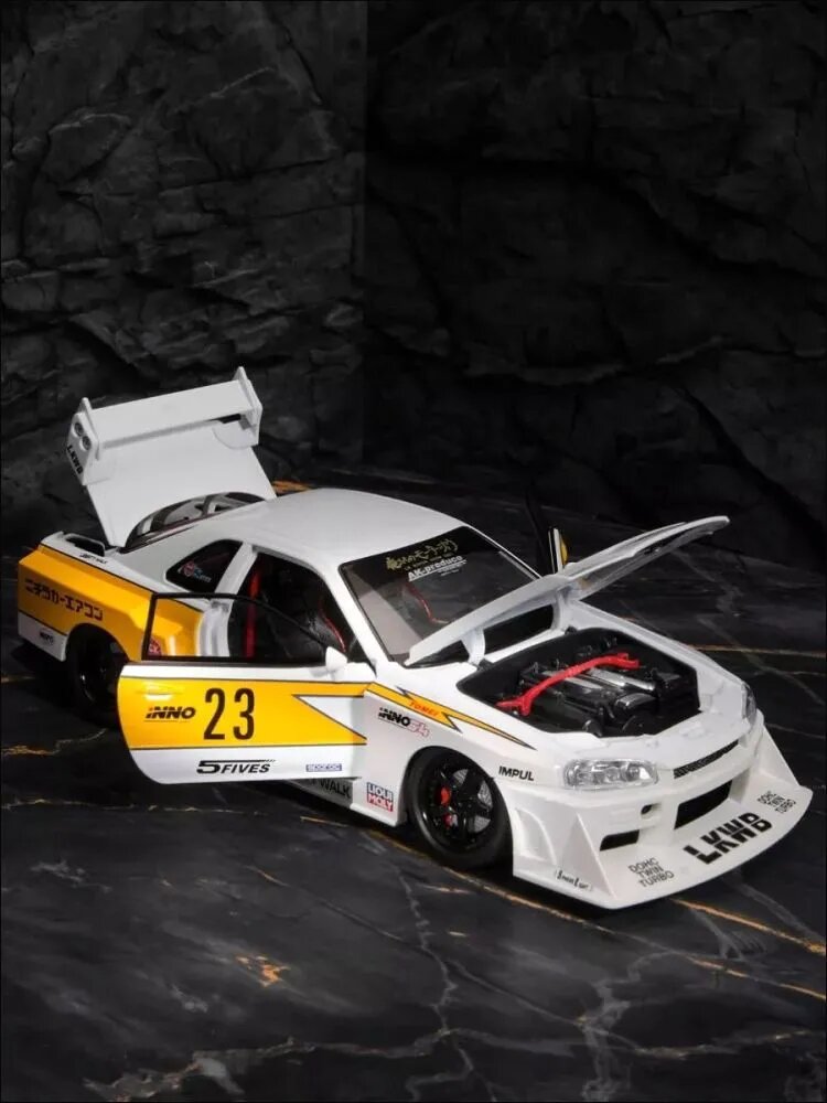 Коллекционная модель машинки Nissan Skyline GT-R R34 (Ниссан ГТР) масштаб 1:24