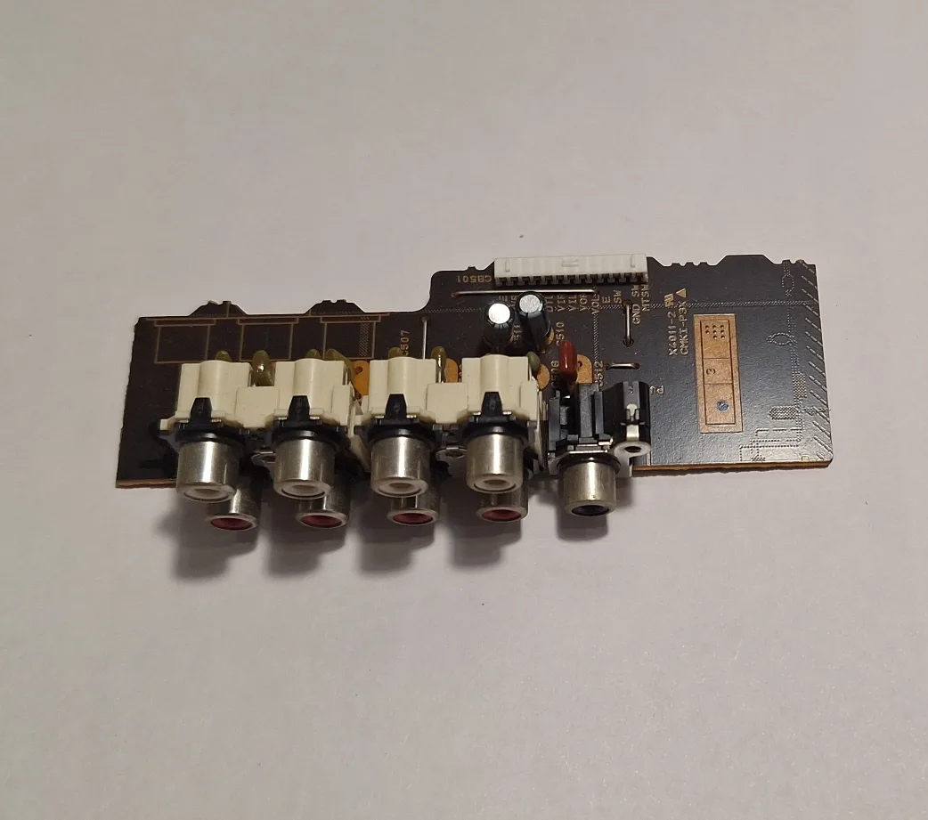 Плата (X4011-2 CMKI-P3X) ресивера YAMAHA (RX-V440RDS)