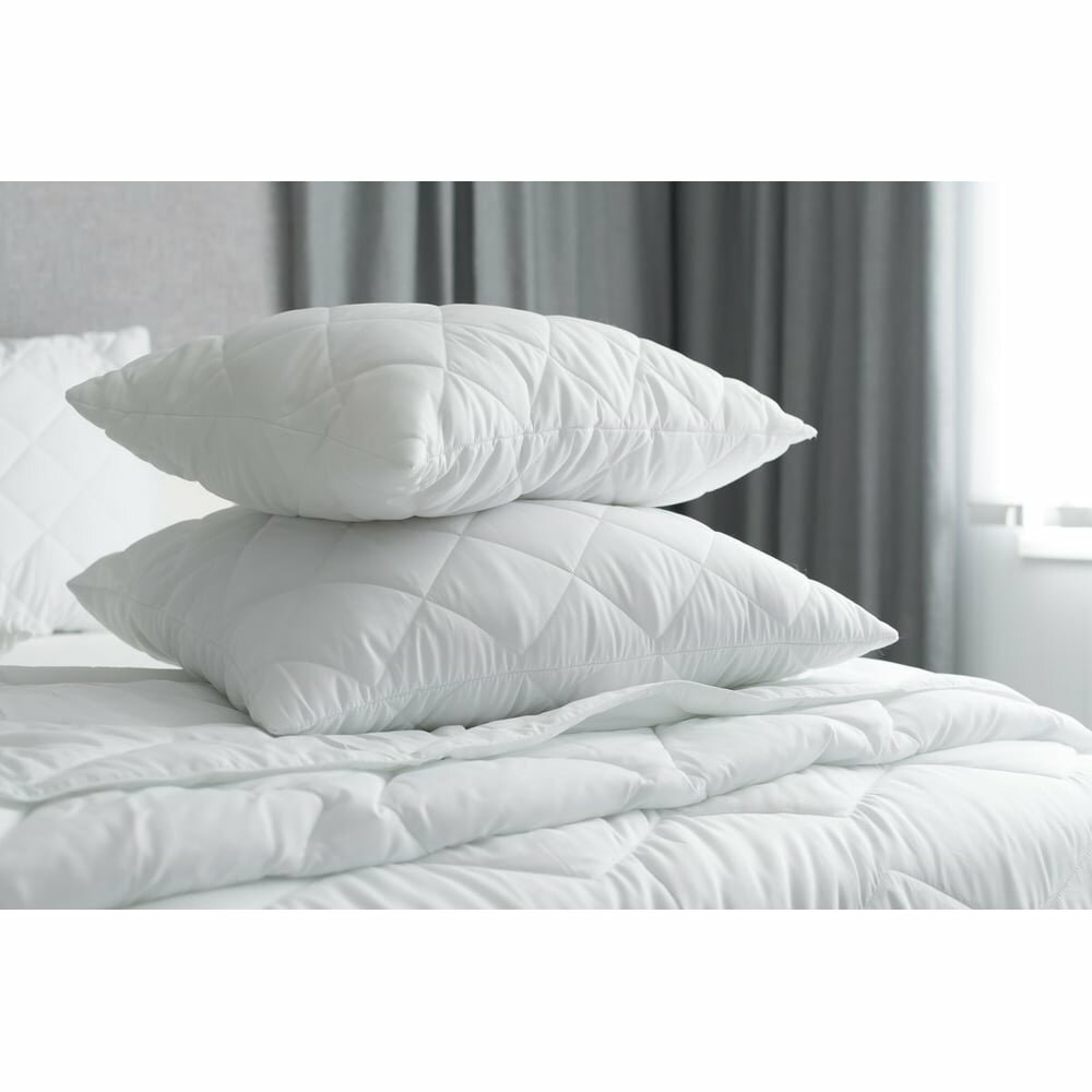 Подушка стеганая Мягкий сон 70x50 "Бамбуковое волокно" Comfort Белый