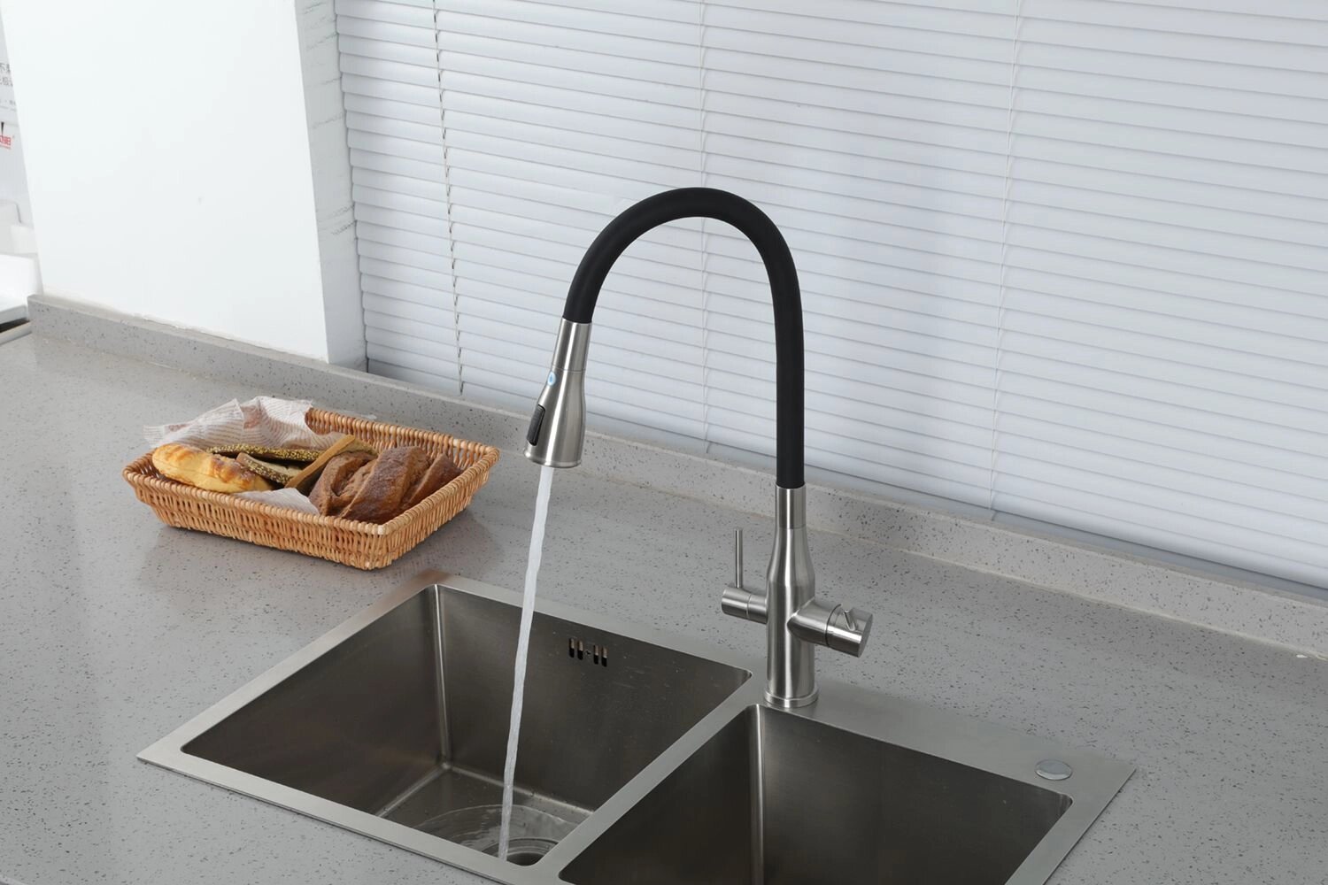 Смеситель для кухонной мойки Gappo G99-65 G4399-65 с гибким изливом и подключением фильтра питьевой воды, сатин
