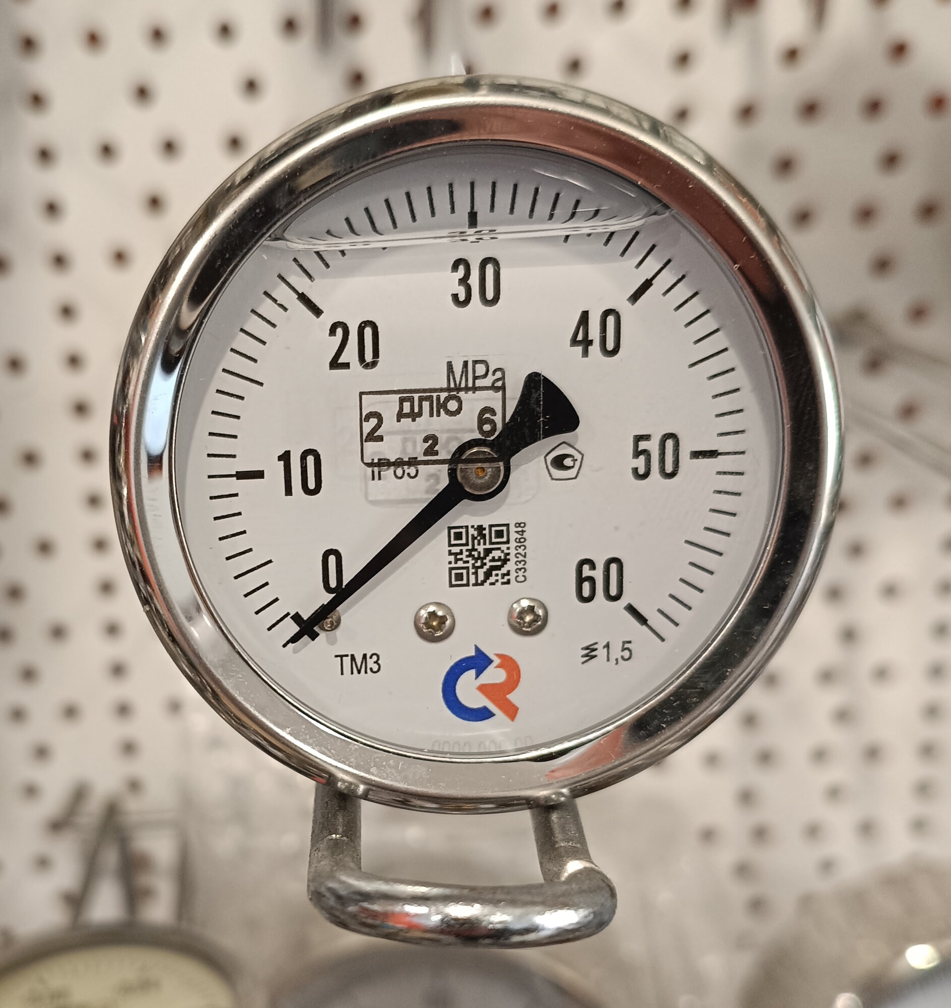 Манометр виброустойчивый осевой ТМ-320Т - 60 МПа (600 бар), кл. т. 1,5 G1/4, силикон, поверка 02.2026-02.2028г.