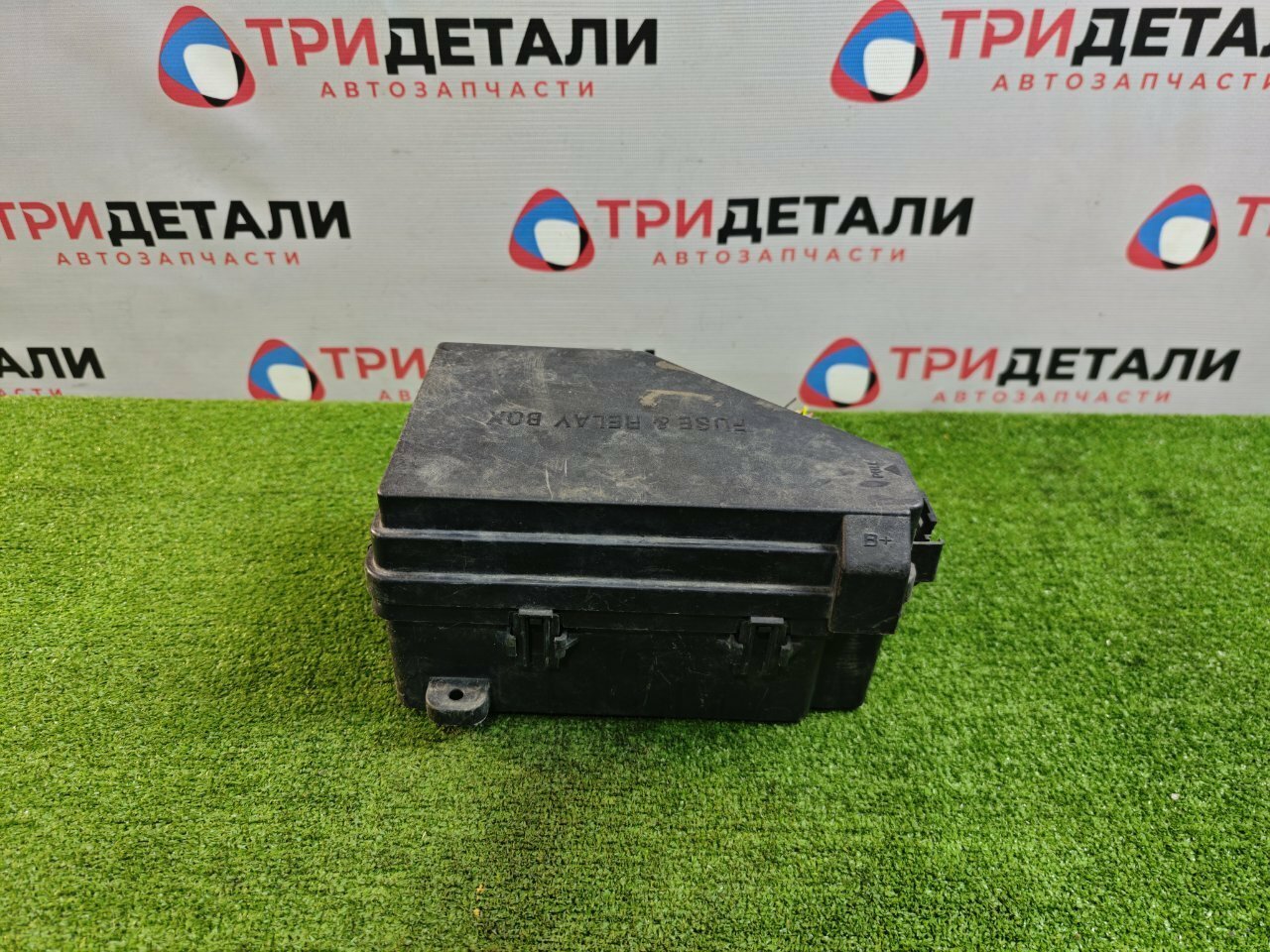 Блок предохранителей под капот Ssangyong Actyon кроссовер 2.0 671950 2012 (б/у)