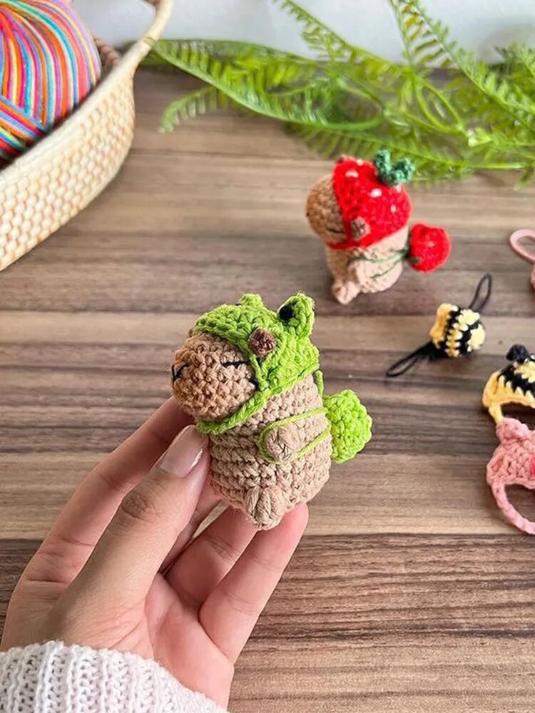 Лягушка+Капибара, набор материалов для вязания крючком ручной работы: игрушка-брелок