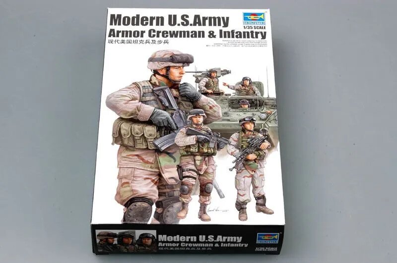 Trumpeter 1/35 00424 Бронетанковый экипаж и пехота США Человеческая форма