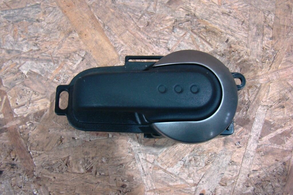 Ручка двери внутренняя левая Nissan Note (E11) 2006-2013 80671AX603 (с пробегом)