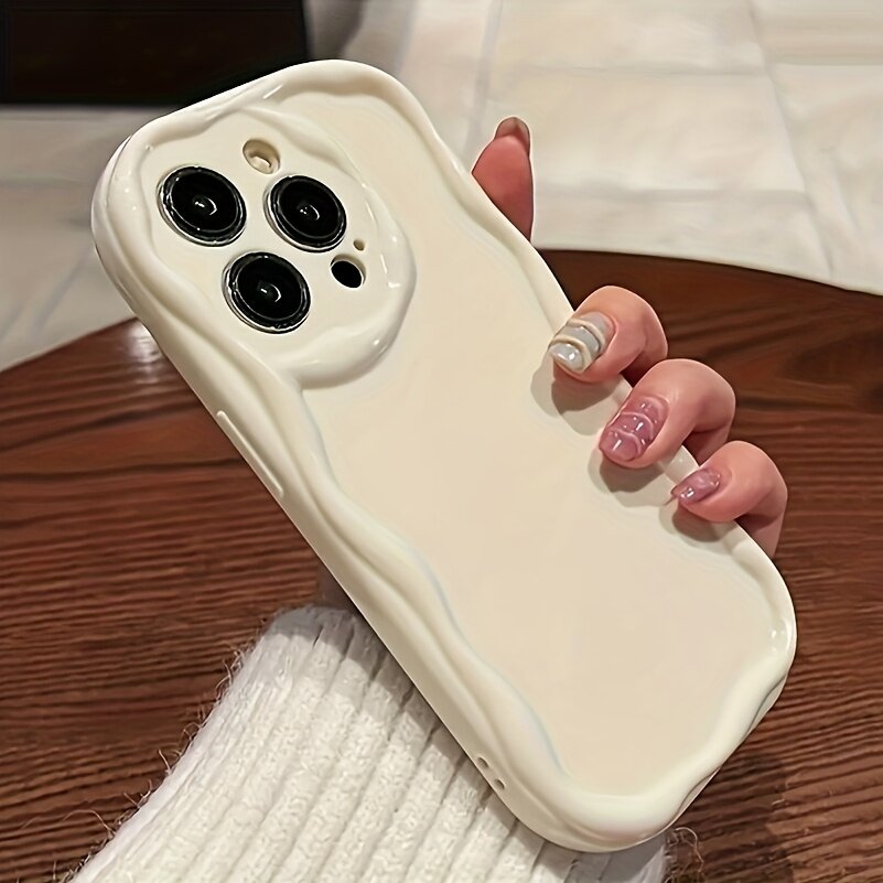Объёмный волновой чехол для смартфона 16 Plus, белый