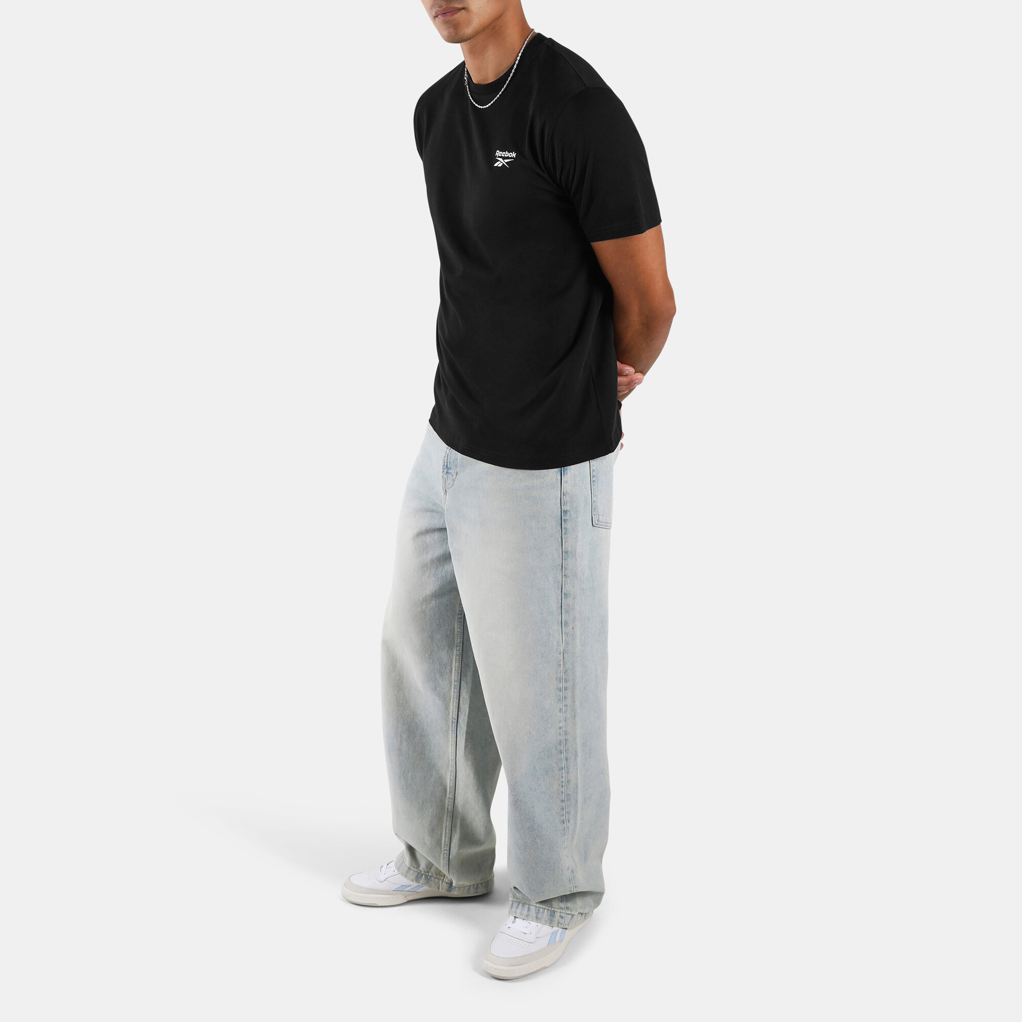 Футболка спортивная Reebok CODY SMALL LOGO, размер 2XL INT, черный — фото 1