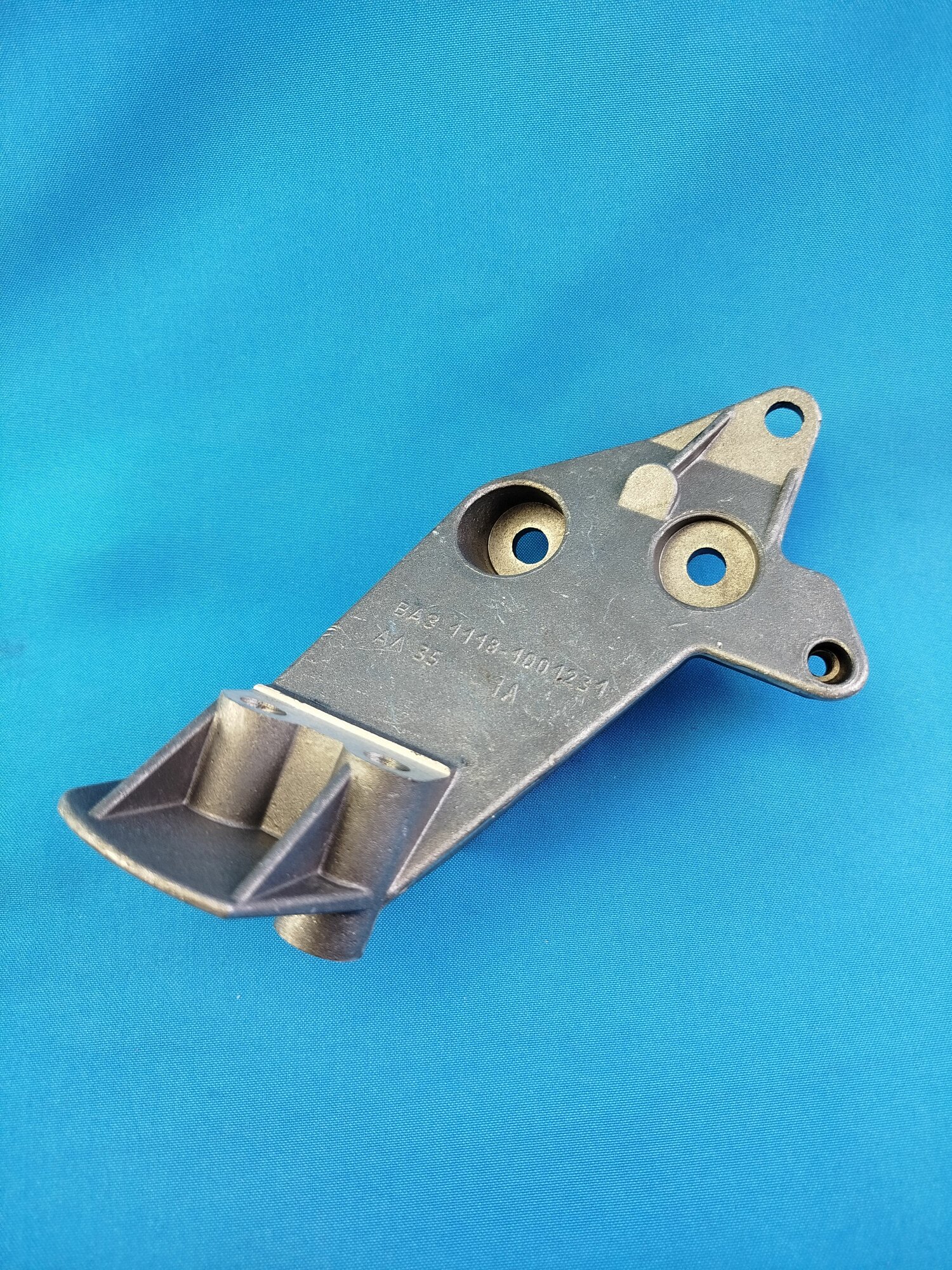 Кронштейн опоры двигателя "ВАЗ"для а/м Калина левой (1118-1001231)