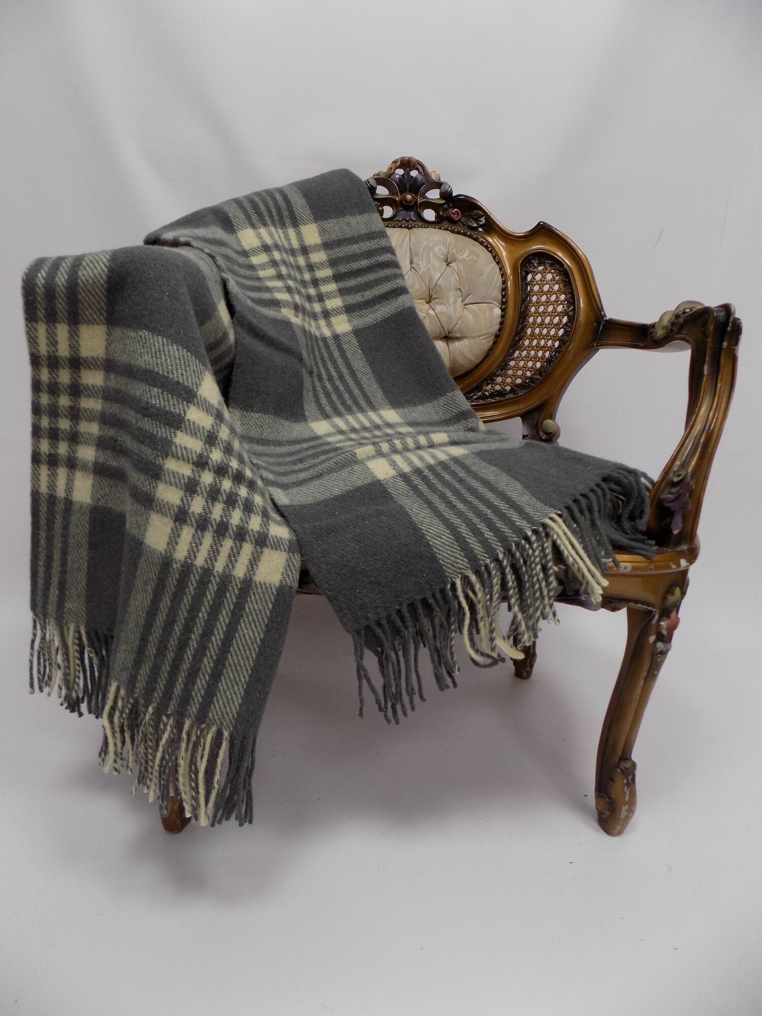 Плед Индийский из 100% Новозеландской шерсти, 140х200см, двухсторонний