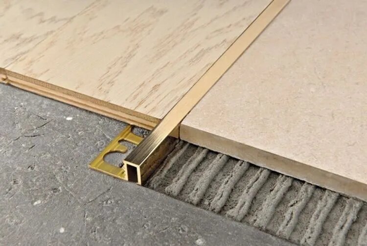 Профиль П-образный для плитки разделительный 10х12,5 мм, латунь полированная, 2,7 метра