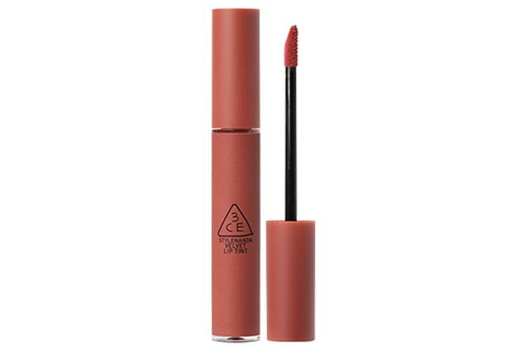 Матовая жидкая помада женская 3CE Velvet Lip Tint, оттенок Russet Red, 4g, матовый финиш, стойкая формула