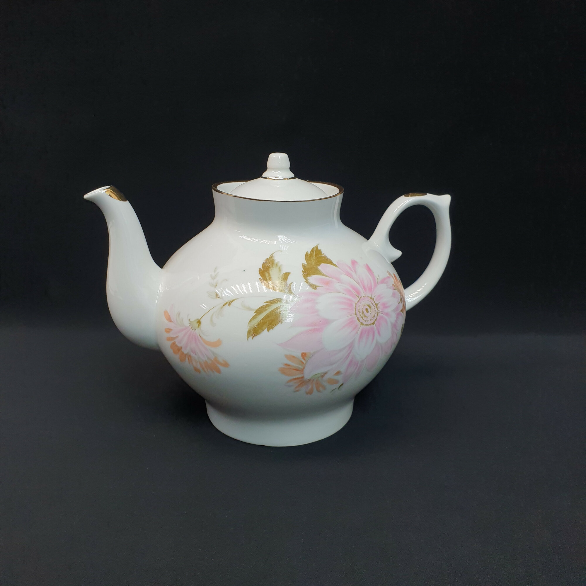 Винтажный доливной чайник, фарфор деколь позолота 3 л, скол, СССР