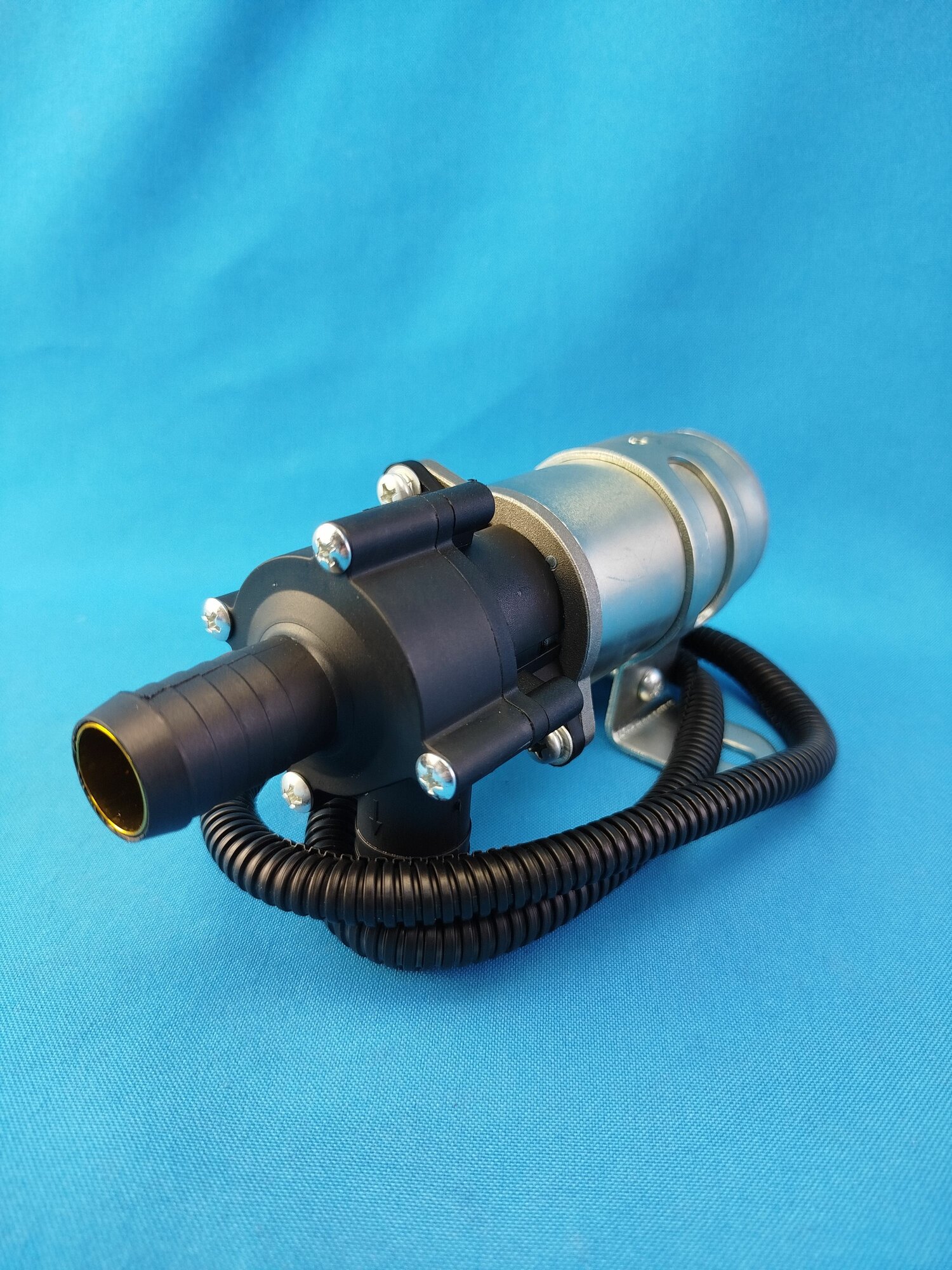 Насос печки дополнительный "прамо" для автомобилей КамАЗ, МАЗ 24В, 20мм (для ПЖД 15.8106)