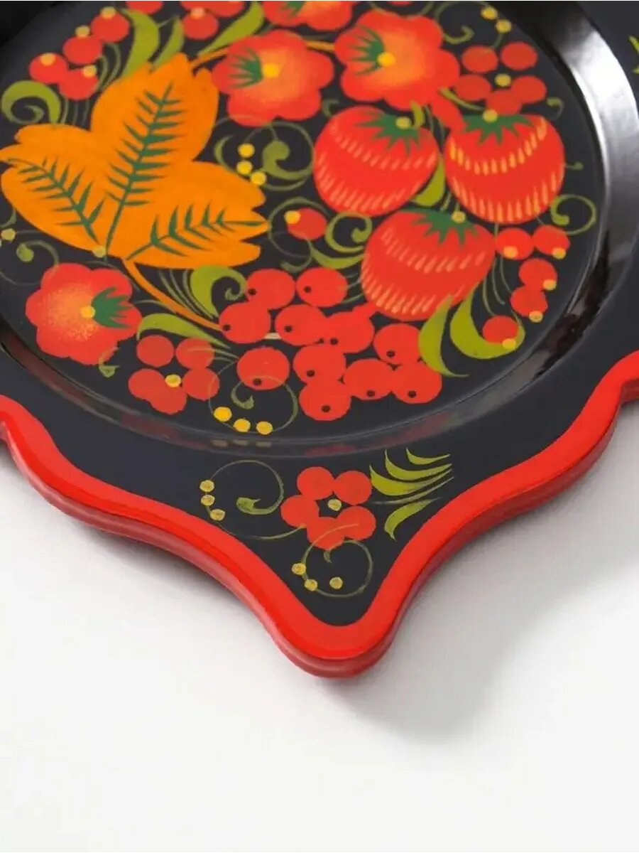 Элегантная квадратная тарелка для сервировки