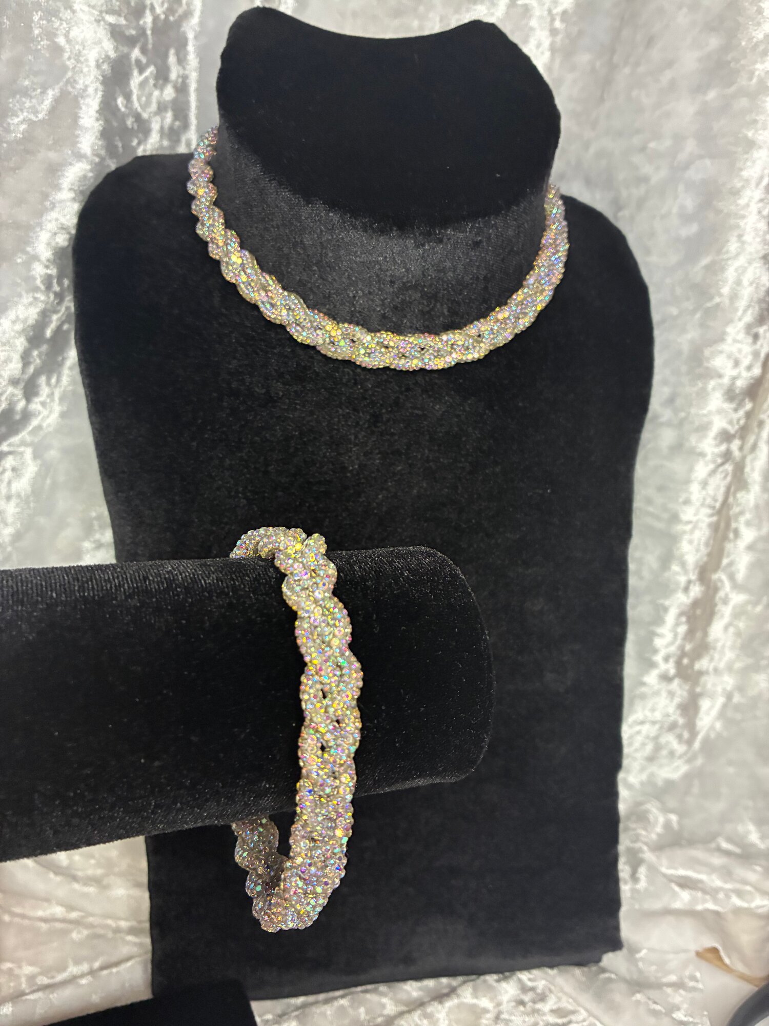 Комплект бижутерии