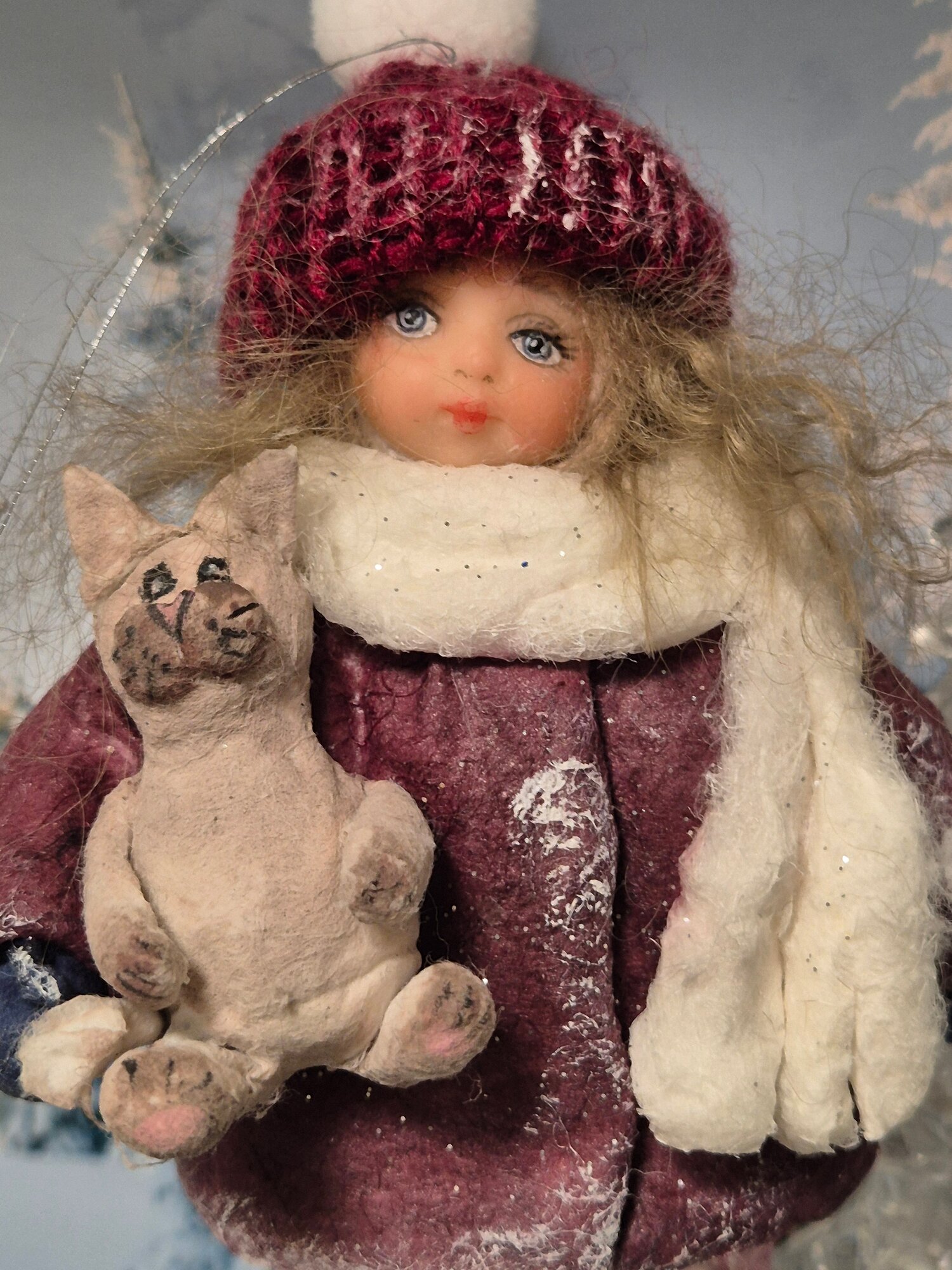 Ёлочная игрушка Affavatta, "Девочка с котиком", 12см, ручная роспись