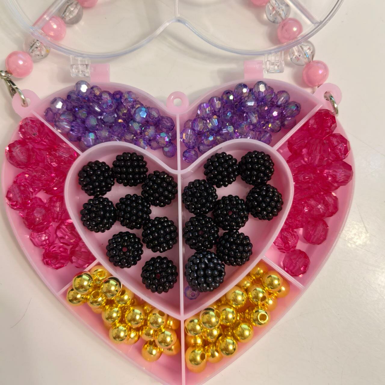 Набор из бисера "Яркие сердца-4"