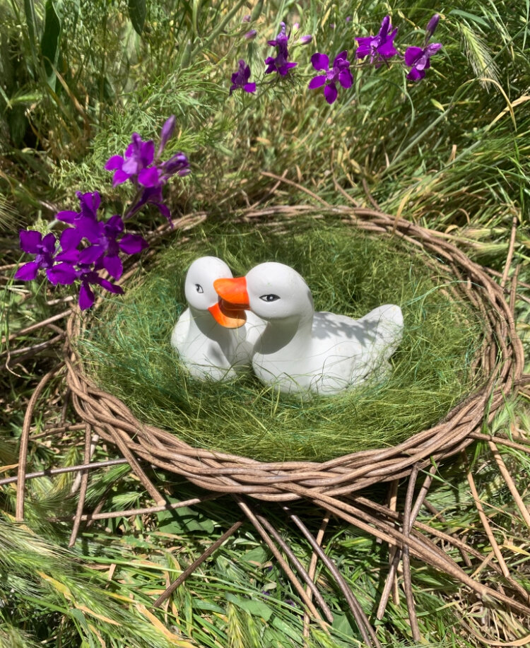 Гнездо плетённое, малое, 30 см. Цвет каштан. Экоротанг. Ручная работа